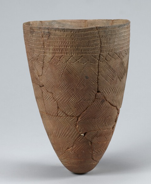 빗살무늬토기의 아름다움 梳齿纹陶器之美 Gorgeousness of Comb-pattern Pottery